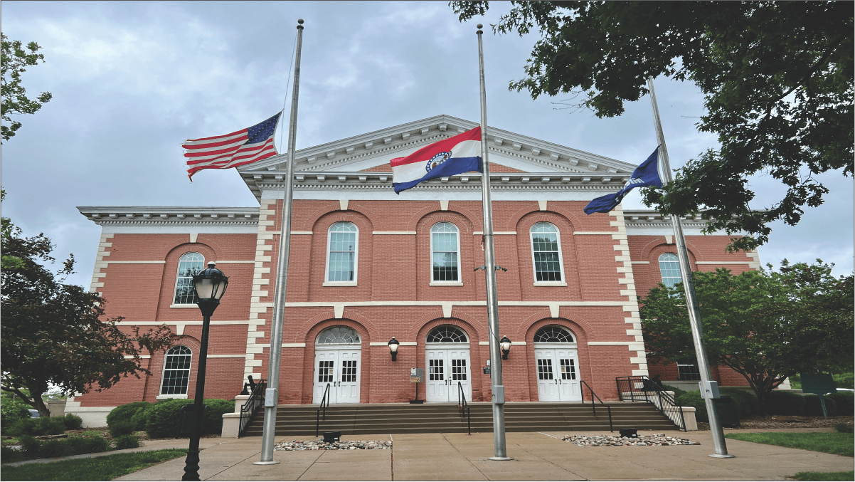 Six apply for new judgeship position