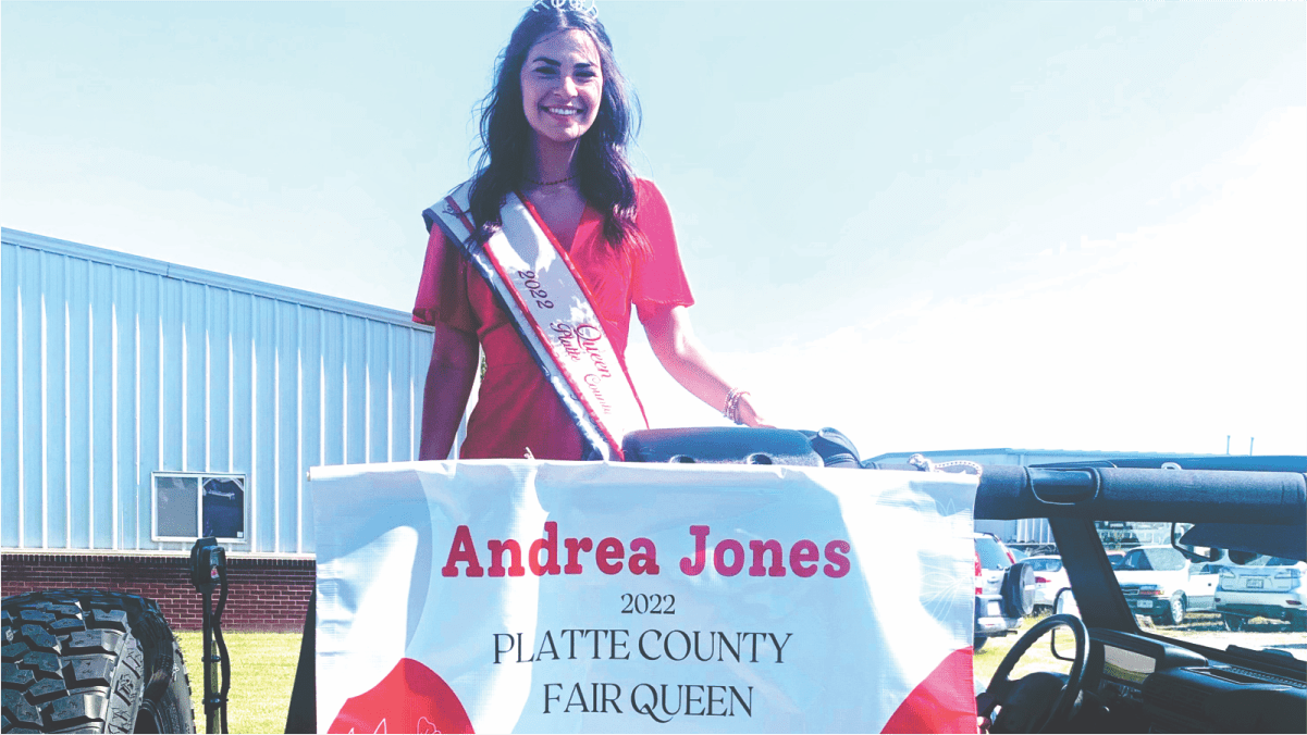 Last year's fair queen will soon pass the crown