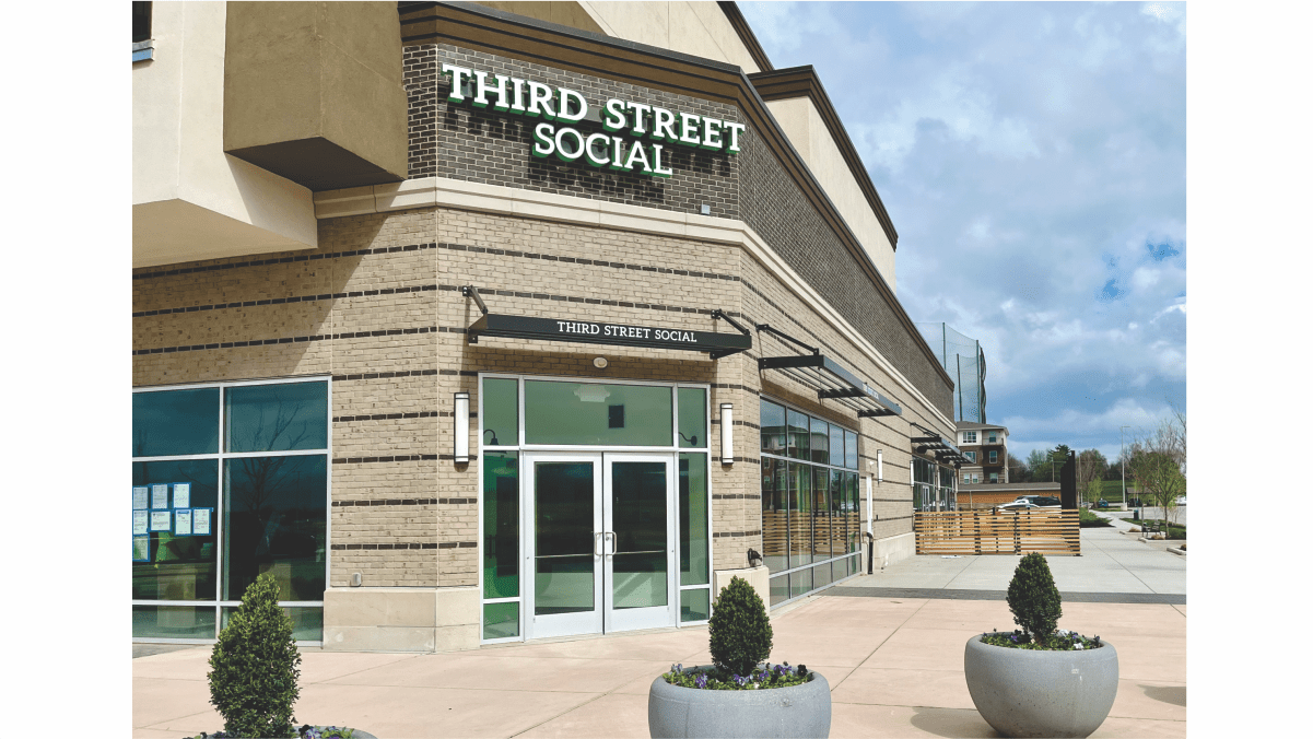 Third Street Social opens at Metro North Crossing